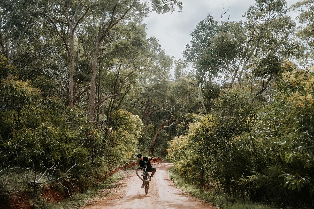 DULC Mountain Deluxe - Cabin for Rent in Halls Gap, Grampians, VIC, AU ...