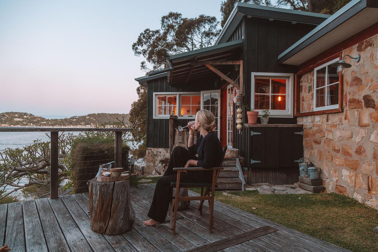 The Little Black Shack - Beach house for Rent in Great Mackerel Beach ...