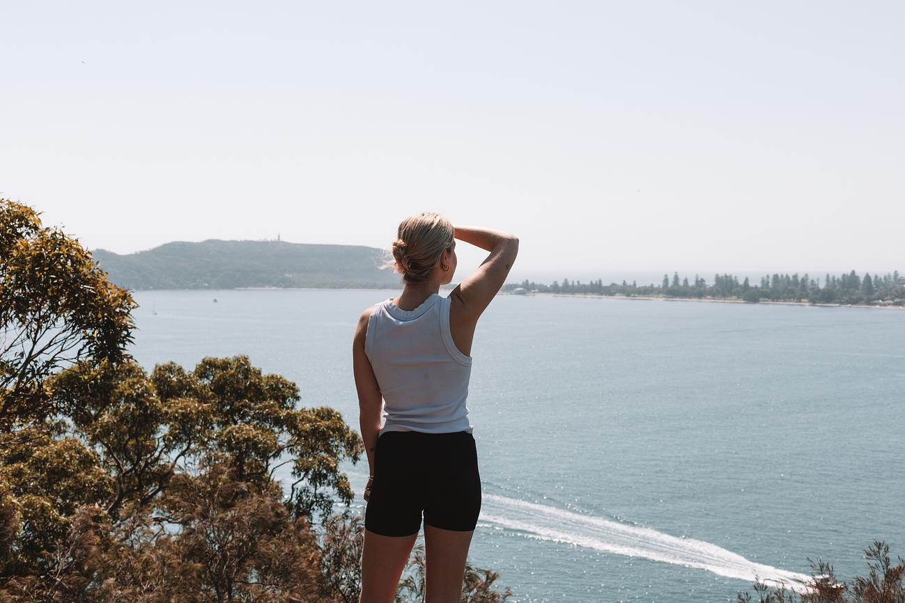 Hiking through Ku-rin-gai National Park | Riparide