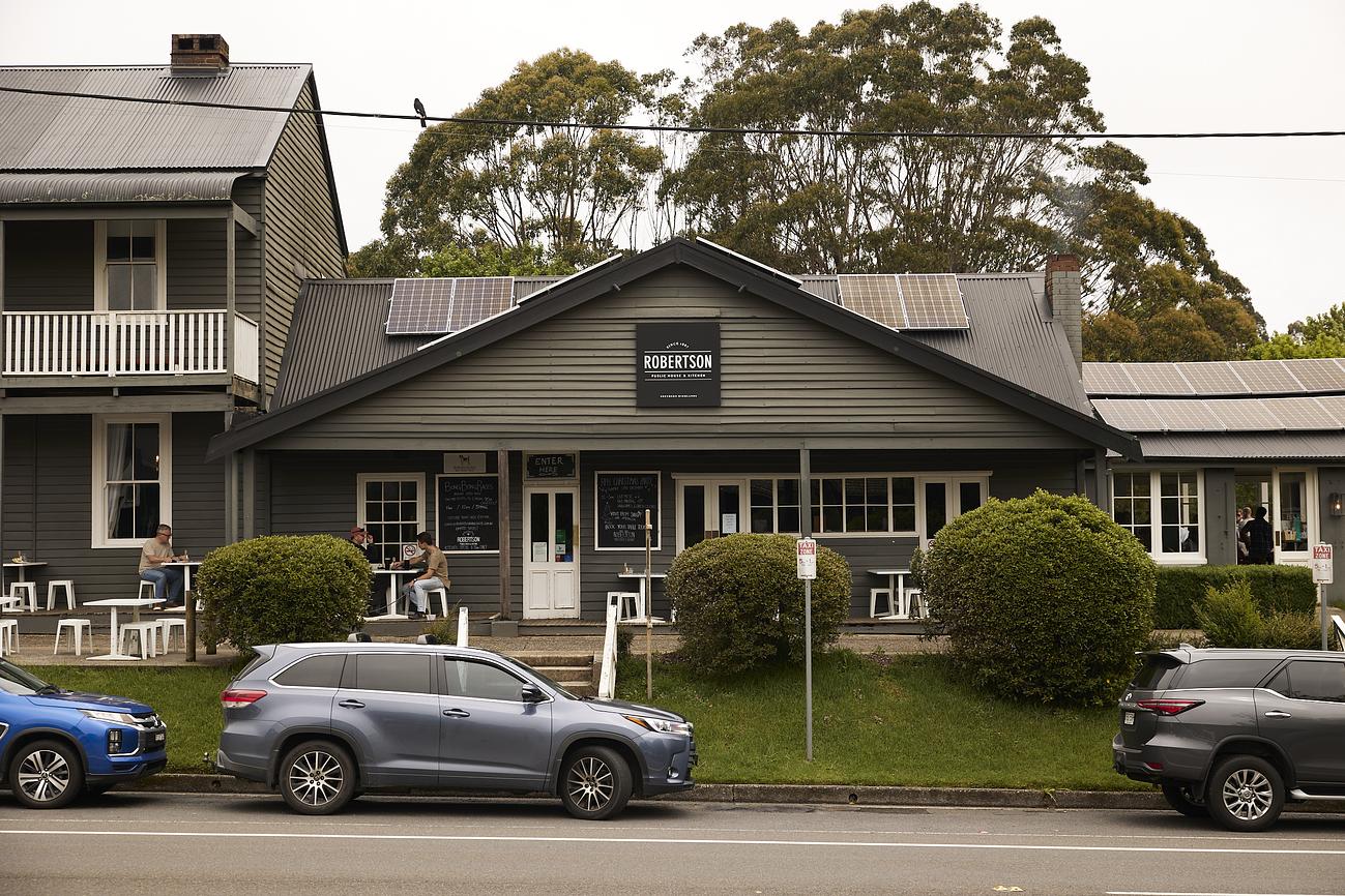 Robertson Public House & Kitchen | Riparide