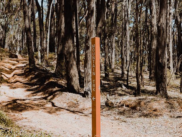 Serenity with a view - Adventure by Cameron in Reedy Creek, Macedon Ranges, VIC, AU | Riparide