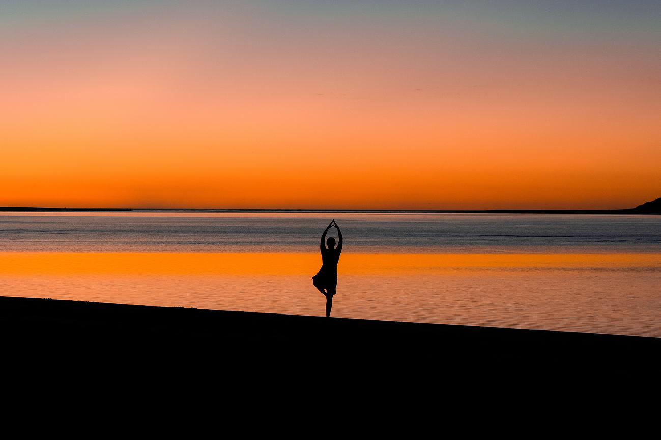 Sunset at Te Kopua Beach | Riparide