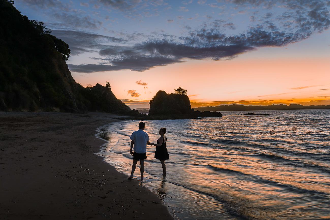 Evening Walks At Tapeka Point Beach | Riparide
