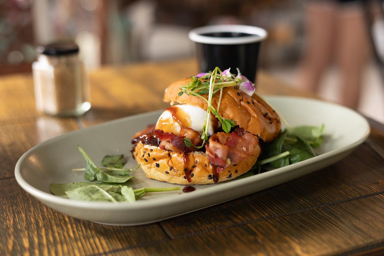 Earth Thingz Cafe | Riparide