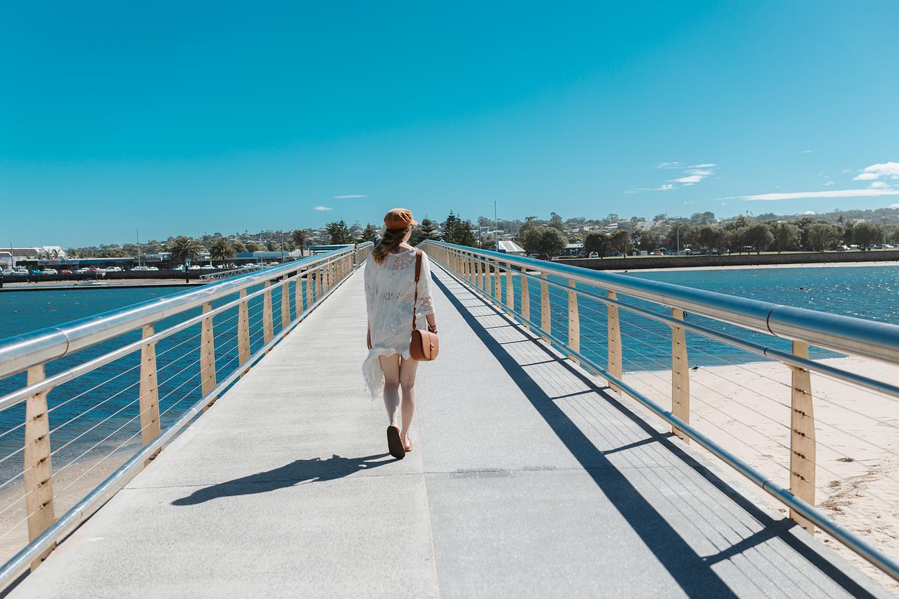 Cunninghame Arm Foot Bridge | Riparide