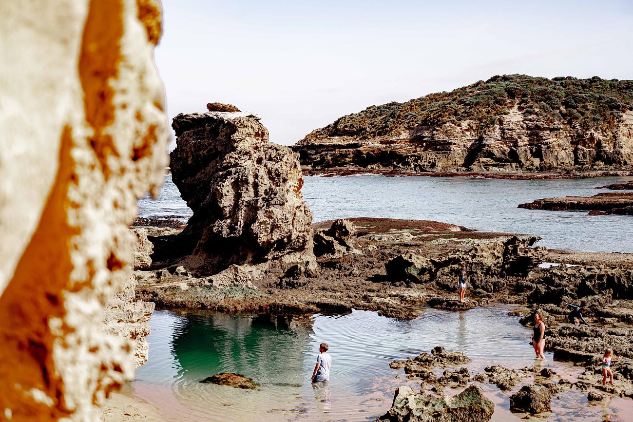 Natural rock pool swims | Riparide