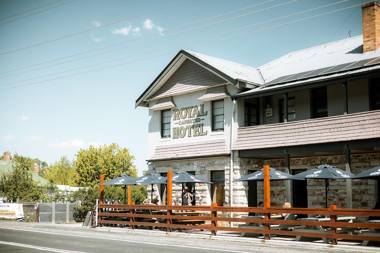 Capertree Pub Feed | Riparide