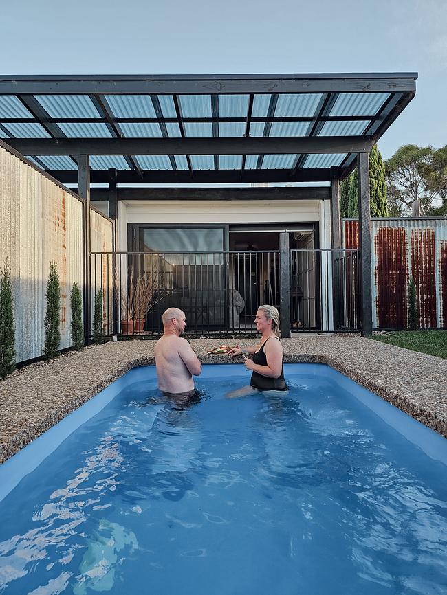 Luxury rooms with private courtyards - Hotel for Rent in Heyfield, Gippsland, VIC, AU | Riparide