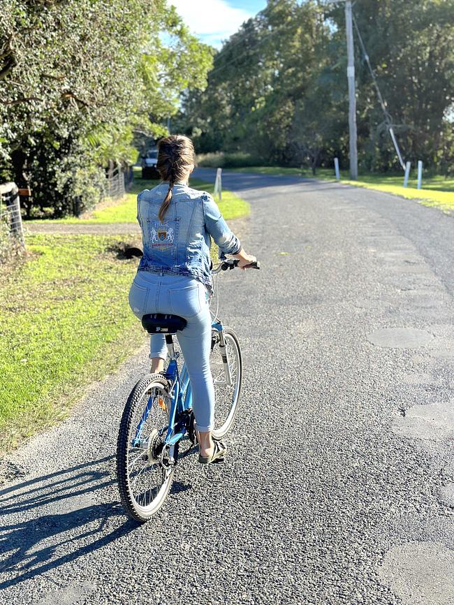 Bike loop to along the river | Riparide