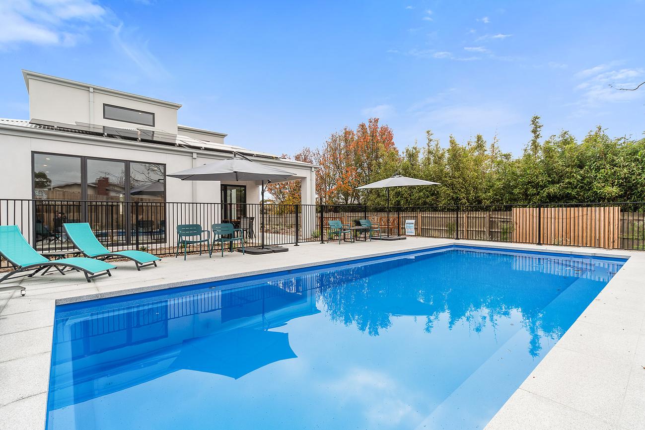 Azure Waters Dromana! - House for Rent in Dromana, Mornington Peninsula, VIC, AU | Riparide