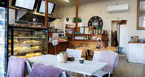 Outdoor bath bliss - Adventure by Kristina in Waiuku, Auckland, NZ | Riparide