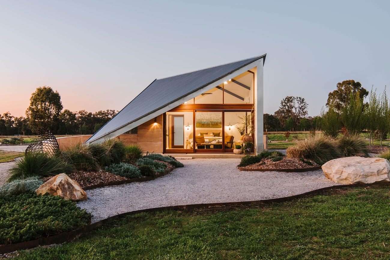 Oak Studio At Kavillo - Villa for Rent in Mudgee, Country NSW, NSW, AU ...