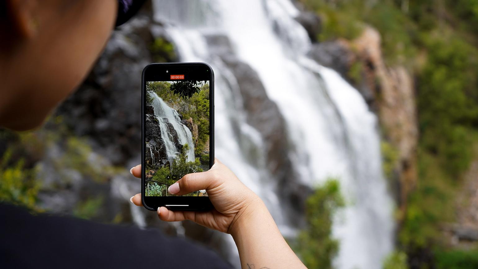 Chasing Waterfalls at MacKenzie Falls | Riparide