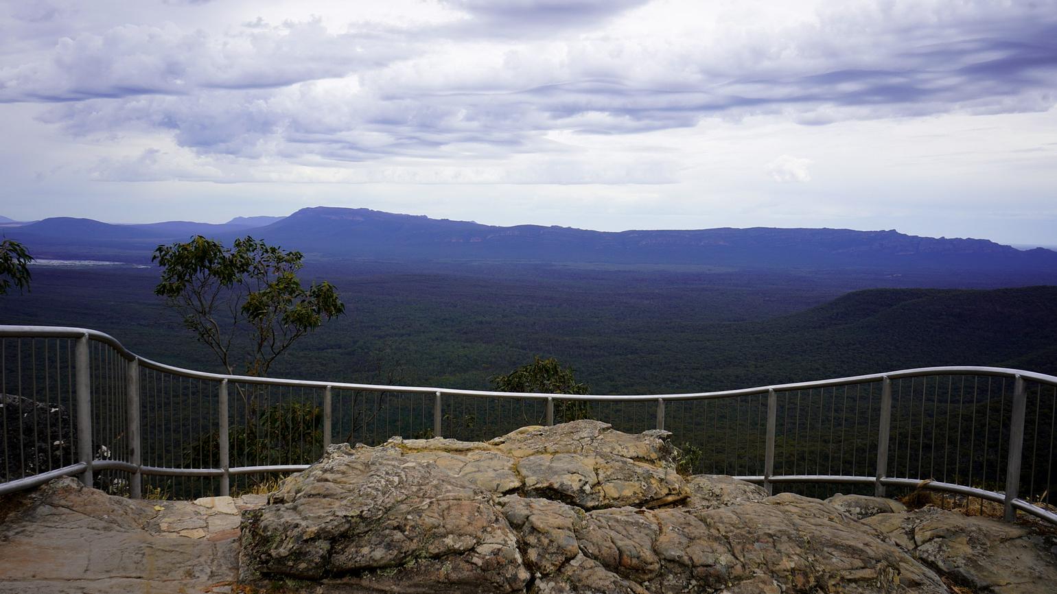 Quick Stop at Reed Lookout | Riparide