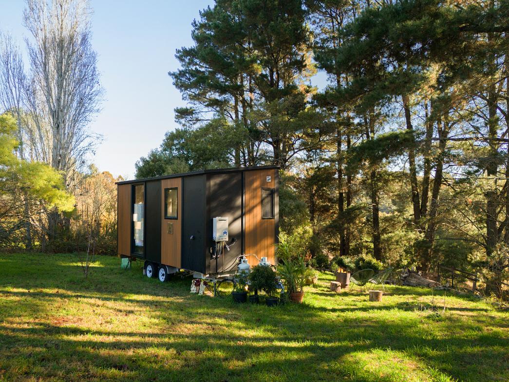 Tiny Zahalka House by Tiny Away - Tiny house for Rent in Daylesford, Melbourne, VIC, AU | Riparide