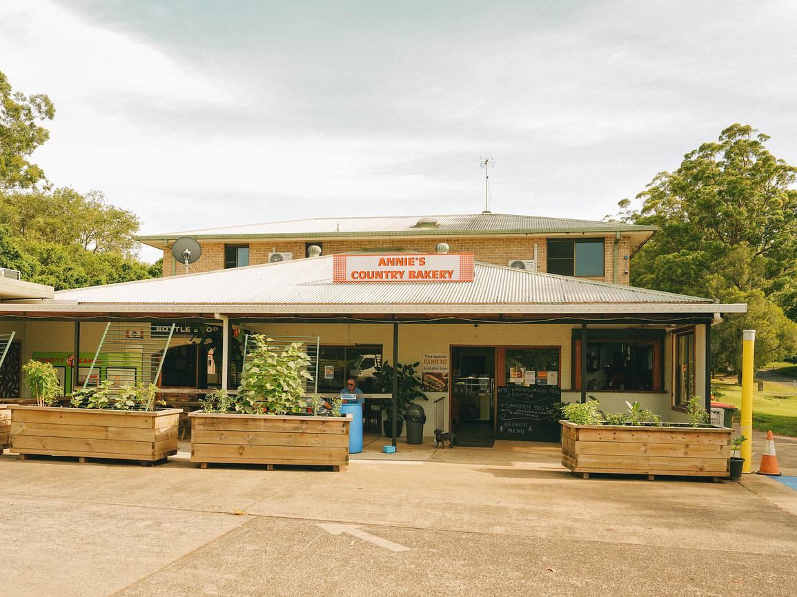 Annie’s Country Bakery | Riparide