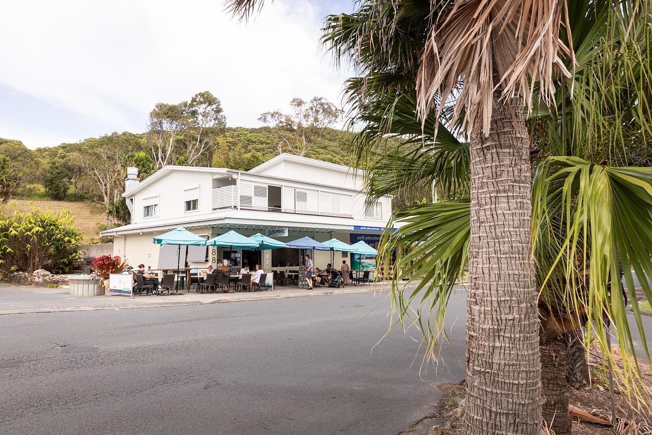 Kembali Cafe | Riparide