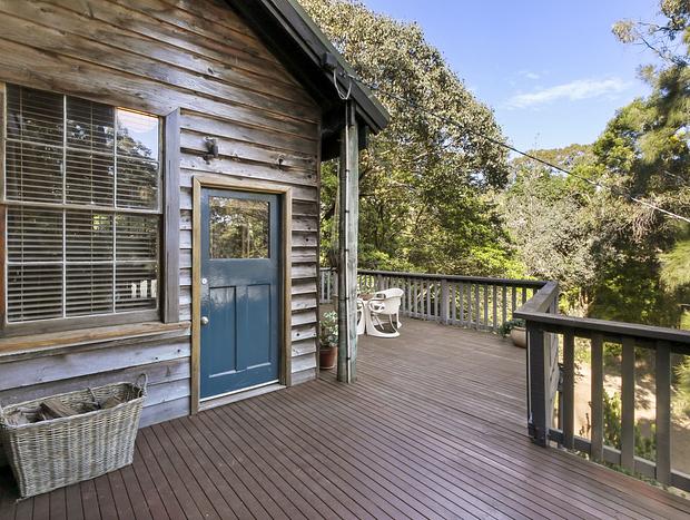 Redwood The Tree House - House for Rent in Nungurner, Gippsland, VIC ...