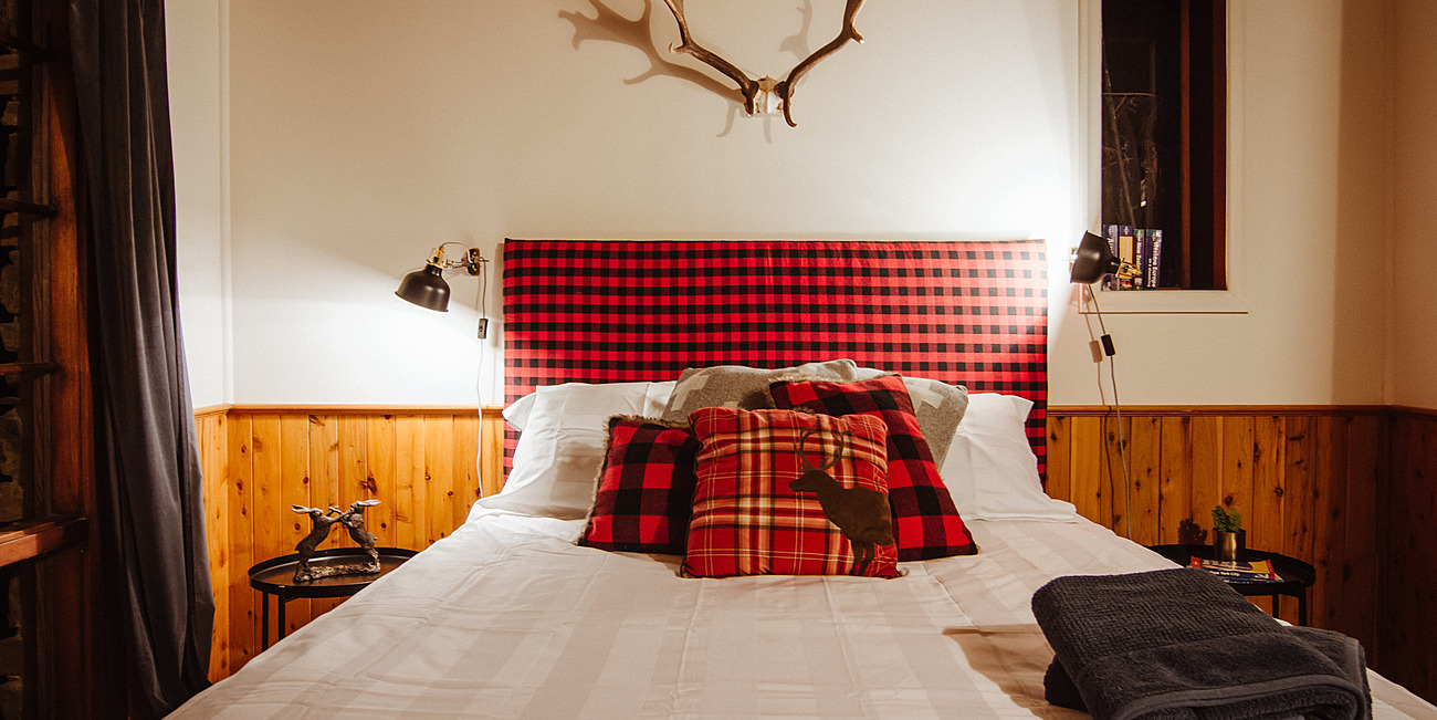 Riverstone Cottage - House for Rent in Kevington, High Country, VIC, AU ...