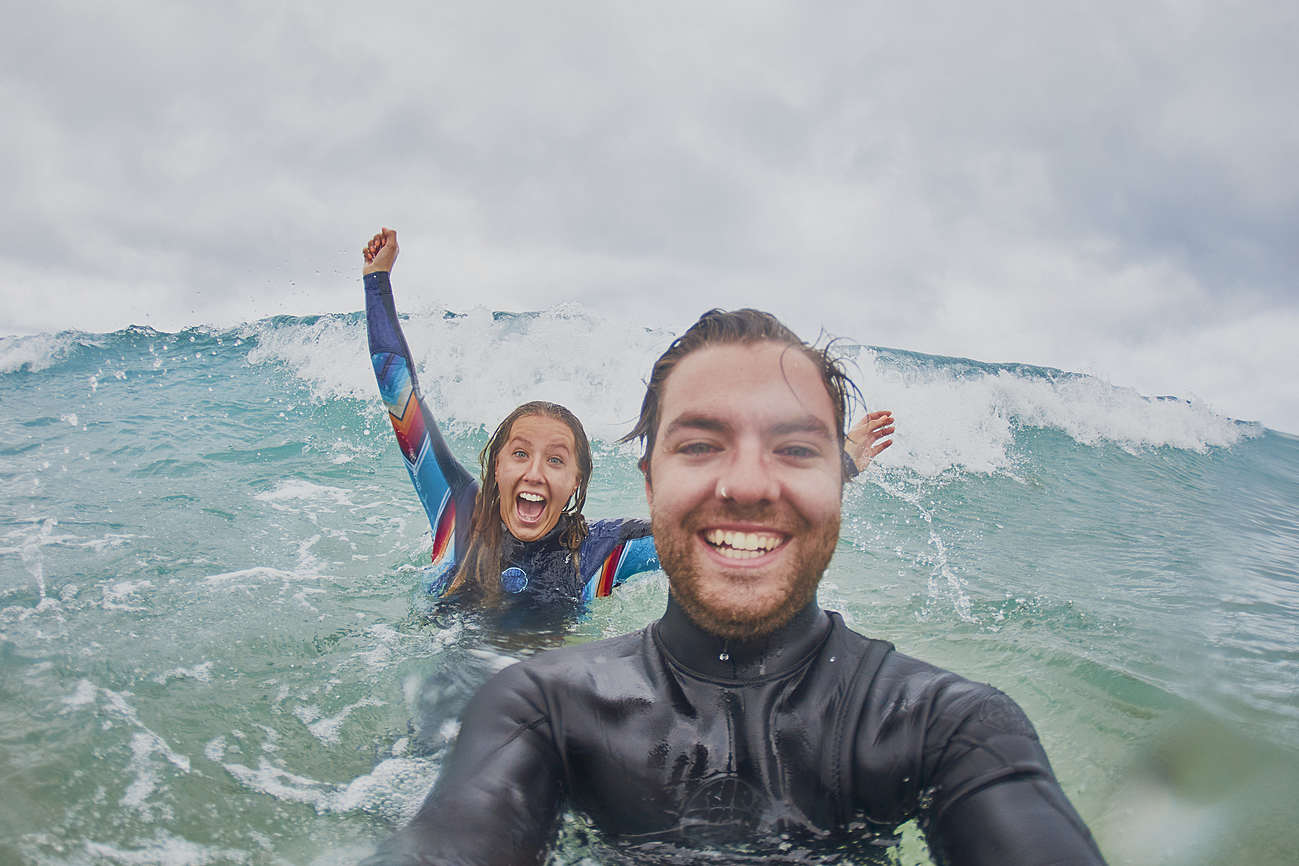 Surfing at Urquhart Bluff | Riparide