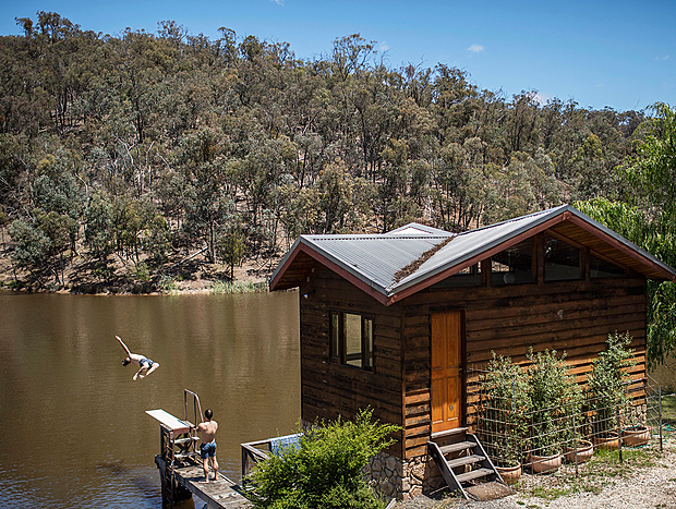 Fawlty Farm - Includes 3 Free Adventures - Lodge for Rent in Taylor Bay ...