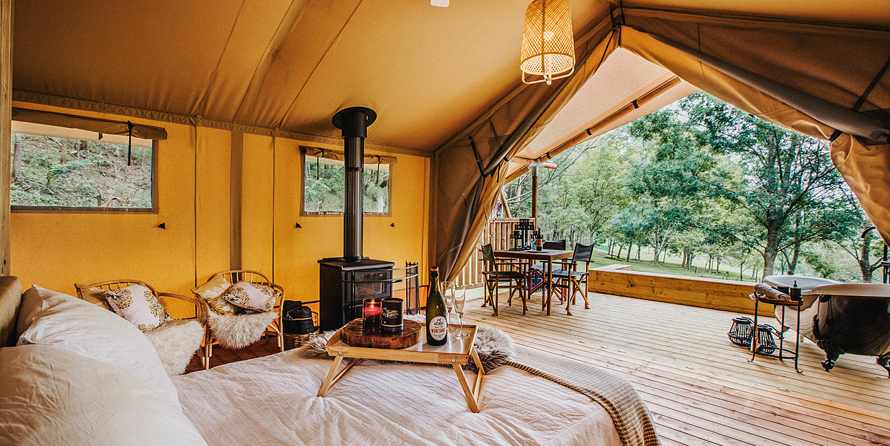 The Gumtree Lodge With Outside Bath And Fireplace Glamping For Rent In ...