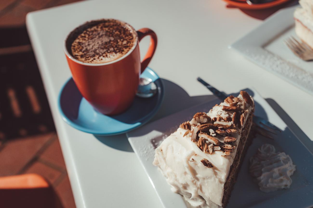 Great coffee and cake at Daughters at Hall Cafe | Riparide