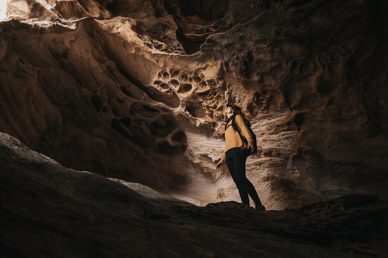 Hollow Mountain | Riparide