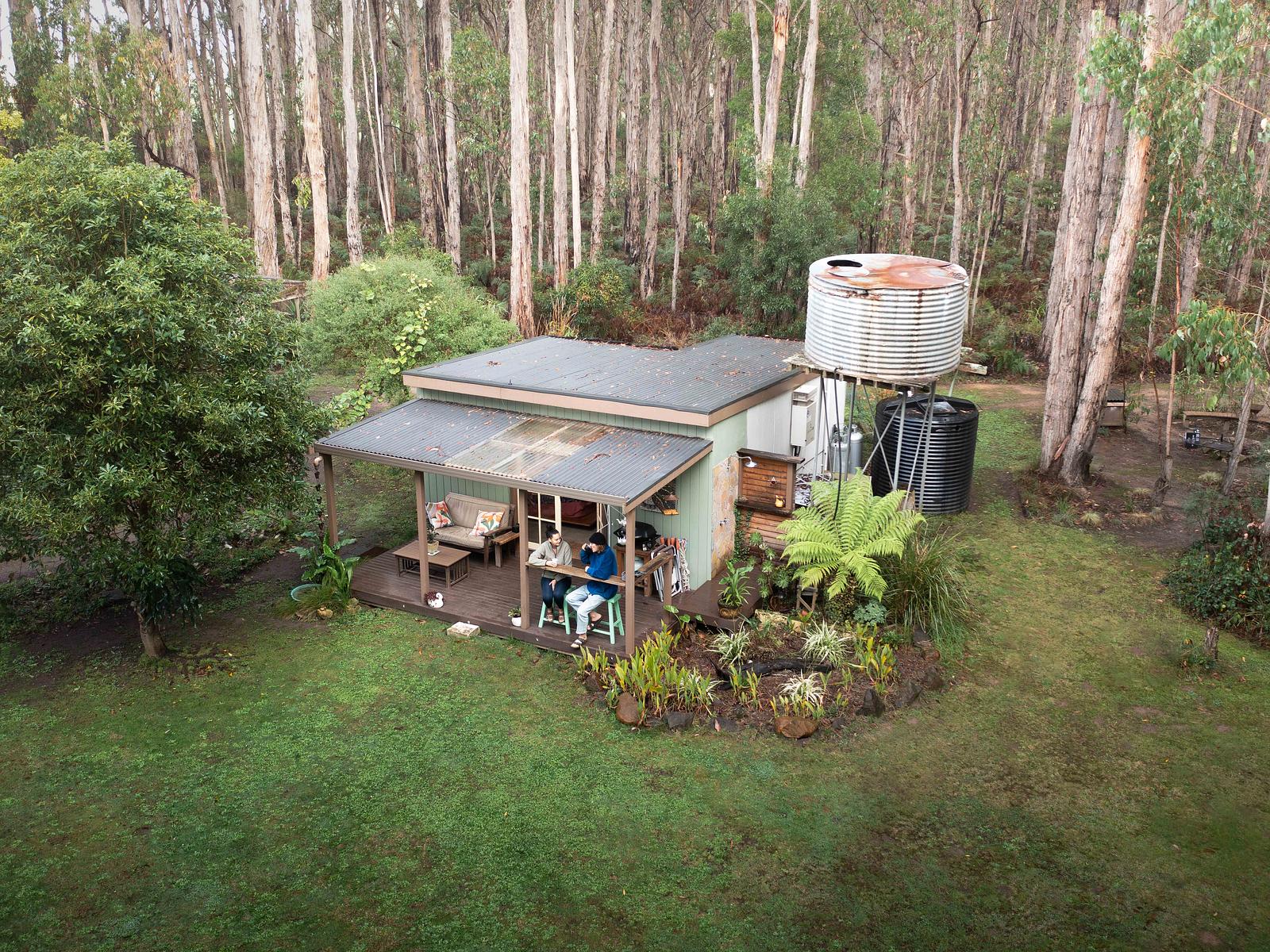 Cosy Little Bush Shack - Adventure by ike in Naringal East, Great Ocean ...