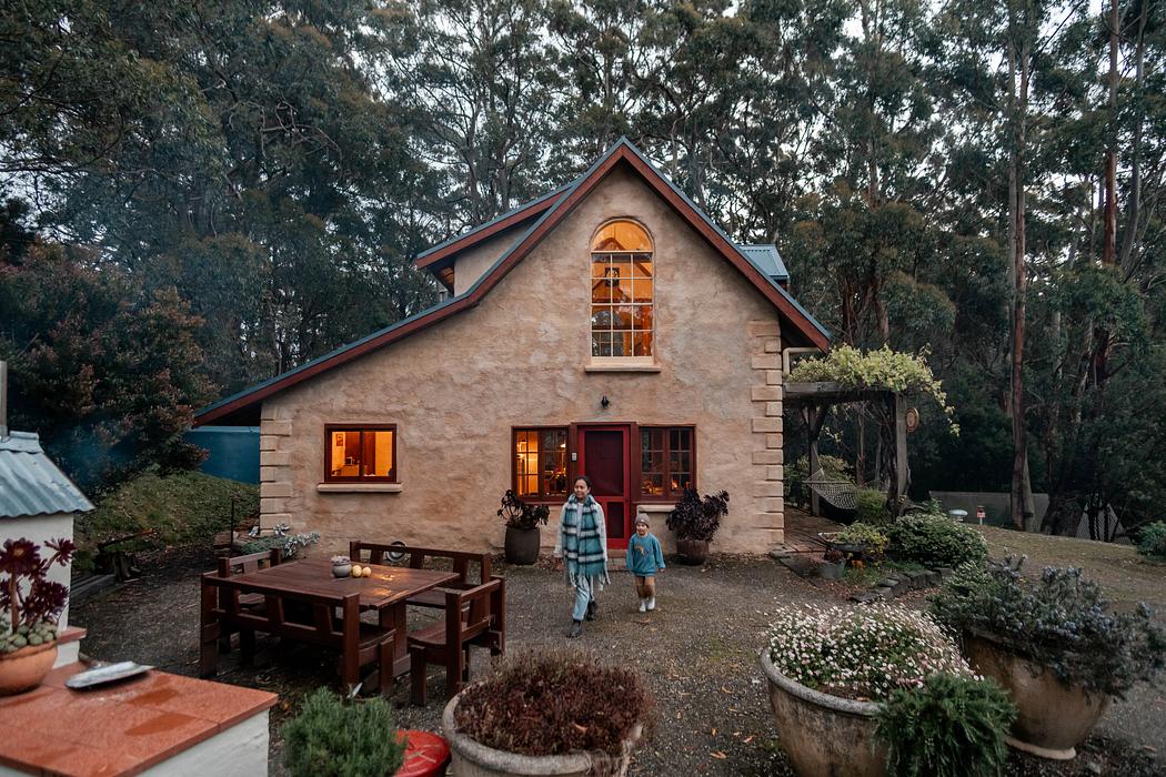 Hideaway Hills - Adventure by Matthew in Apollo Bay, Great Ocean Road, VIC, AU | Riparide