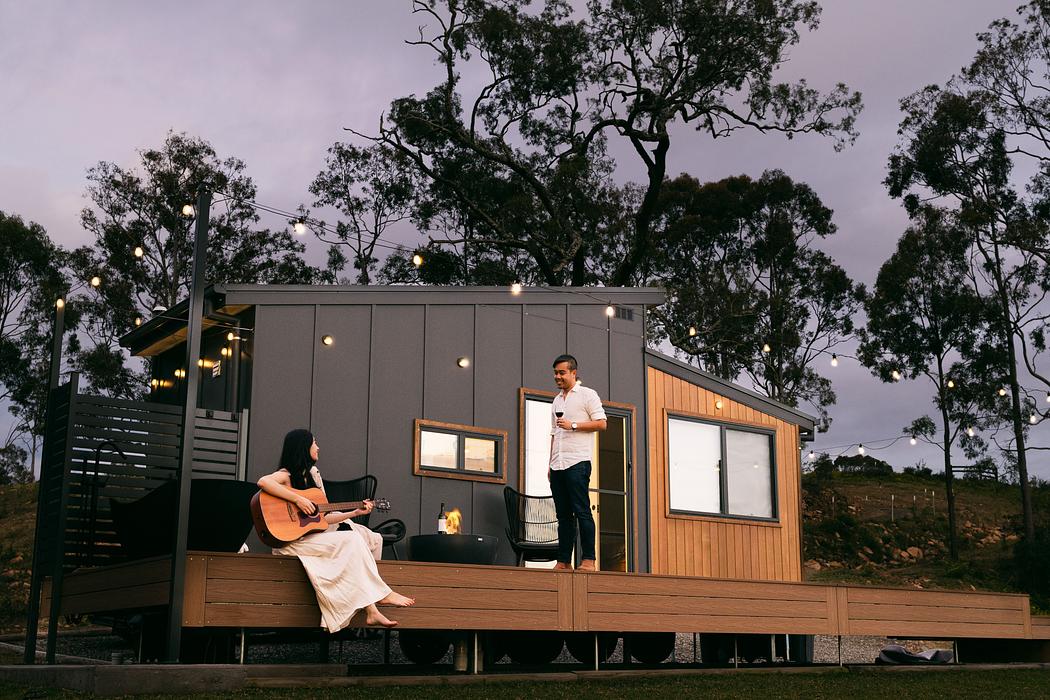 Luxury Tiny Home With Valley Views - Adventure by Courtney in Rosebrook ...