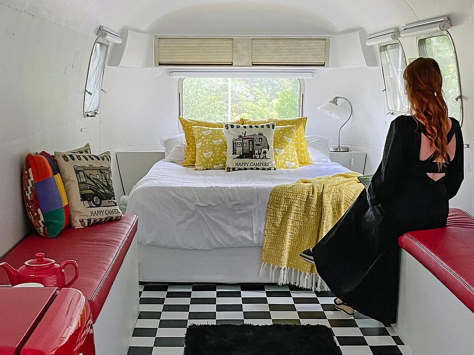 Back in time with this Retro Caravan - Adventure by Ashley in Russell ...